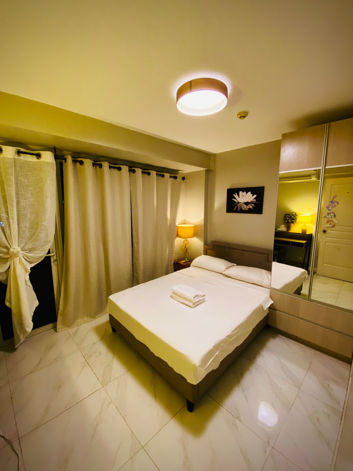Monarch Park Suites Balmoral - Wohnungen zur Miete in Parañaque, Metro ...