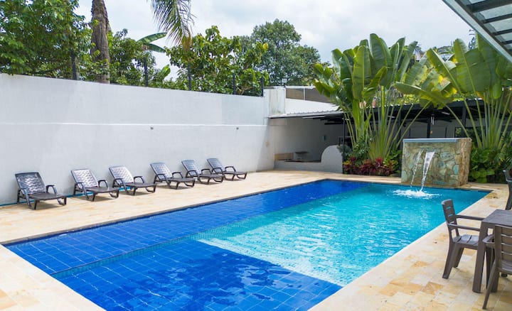 Hermosa Casa Campestre En Cali - Cali