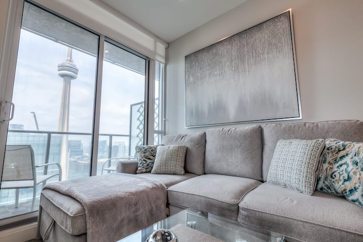 Down Town Cn Tower View 2br Condo W/balcony & Wifi - Toronto