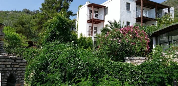 Torba 1+1 Deniz Ve Dağ Manzaralı - Torba