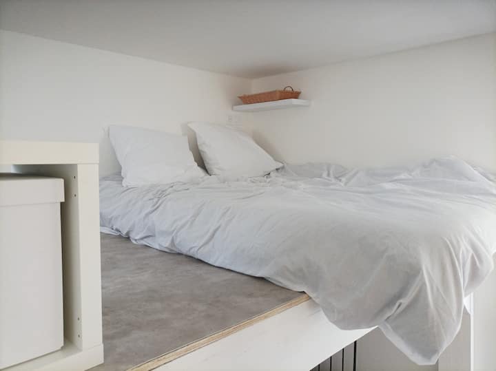 Chez Yahmz En Ville, Le Studio - Nemours