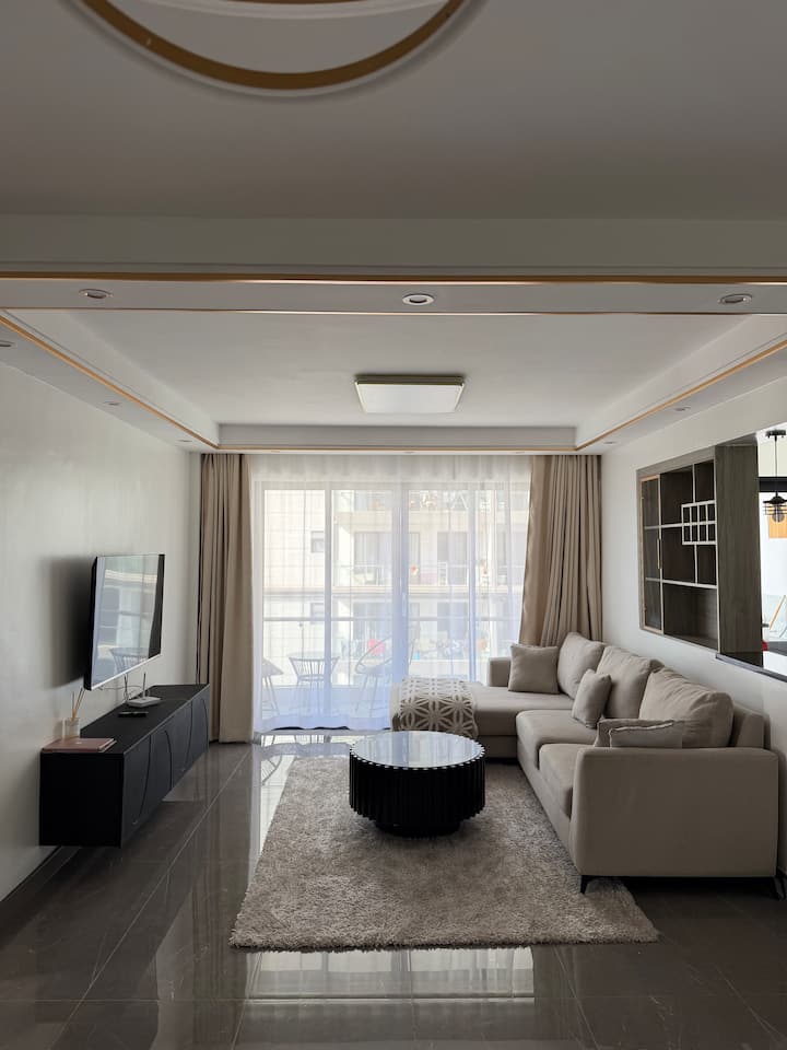 Stylish 2b With Views, Kilimani - Nairobi
