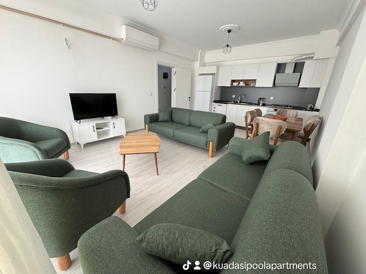 Kuşadası Kirazlı Pool Apart - Kuşadası