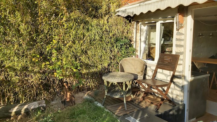 Independant Guest House Nanterre - Nanterre