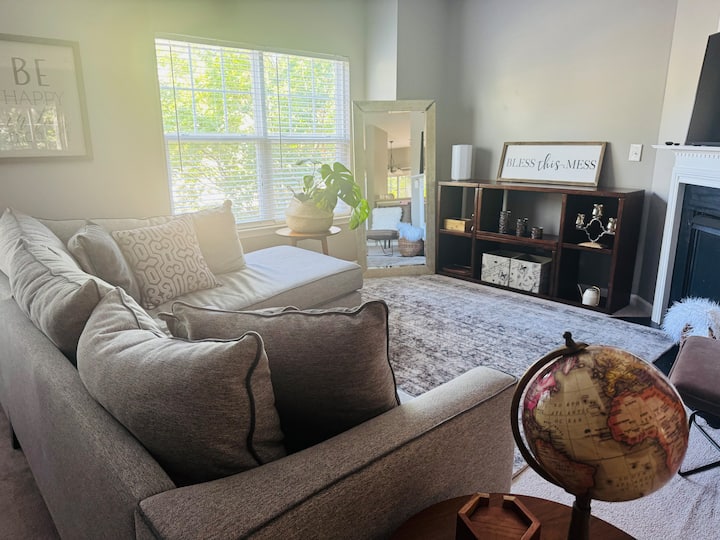 Co Living Full House Community - Cary, NC