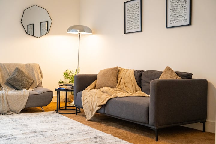 Discounts For Weekly & Monthly Stays - Ground Flat - Canterbury