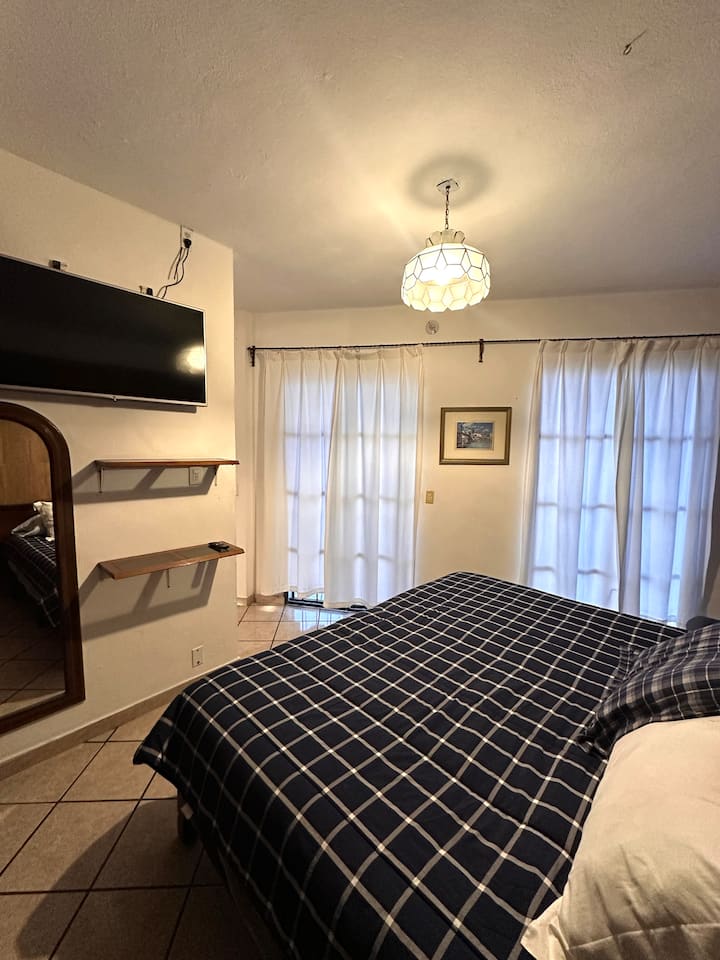 Amplio Departamento Equipado Y Con Jardín - Taxco