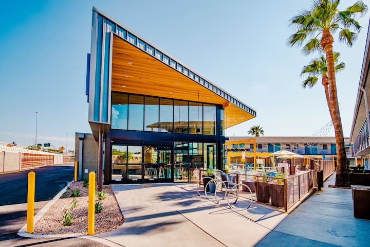 Double Beds | Downtown Tucson Boutique Hotel - Tucson, AZ