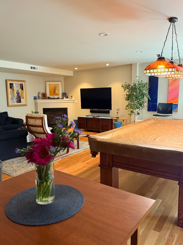 1000 Sf 1 Br In Rockridge 5 Minute Walk To Bart! - Oakland, CA