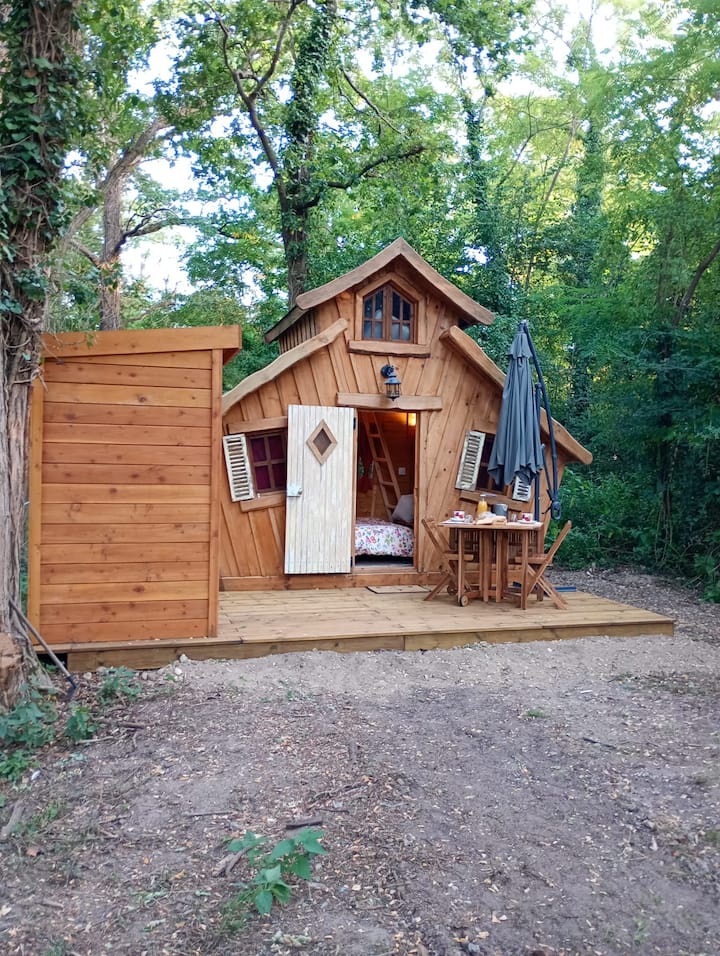 Cabane Féérique Avec Spa Dans Espace Boisé - Tours