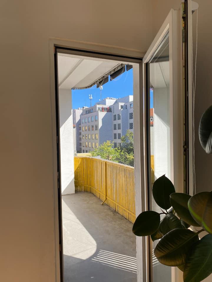 Zentrale Großzügige Wohnung - Munich