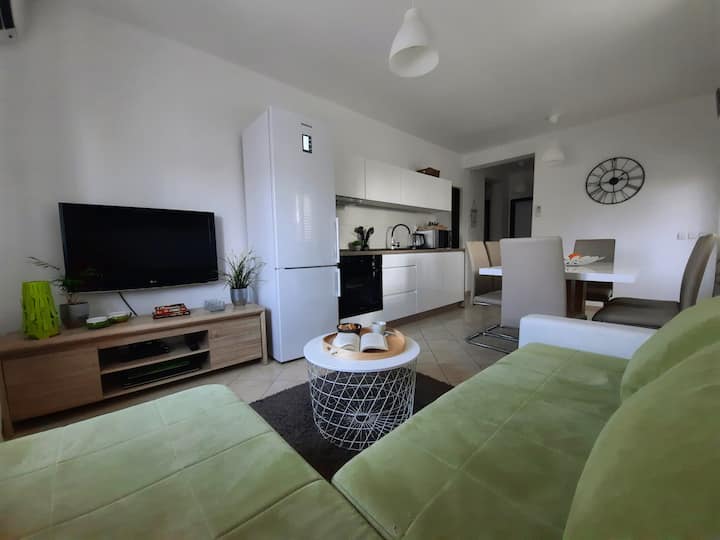 Apartment Adrijana - Malinska