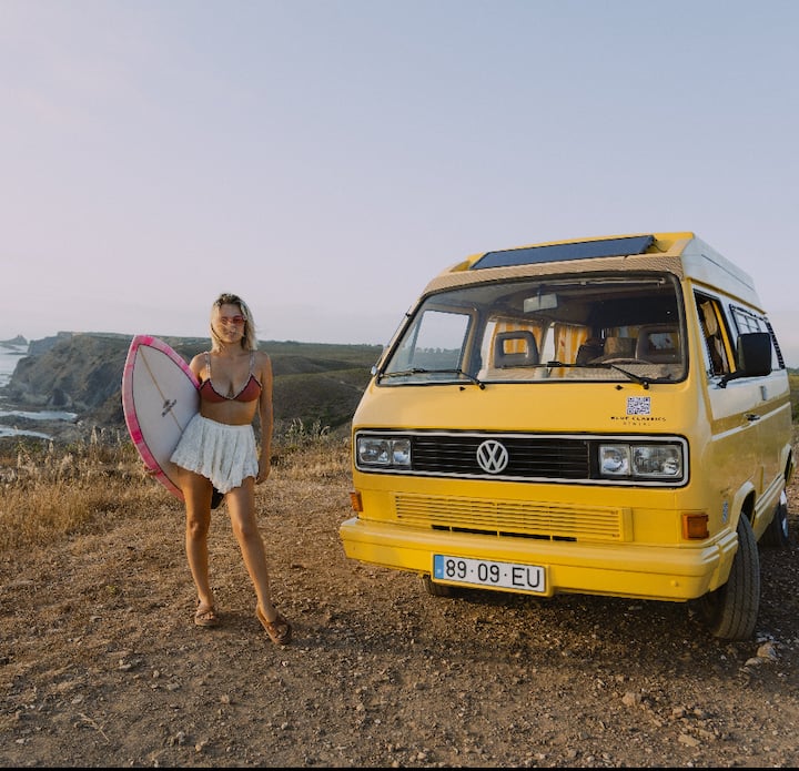 Rent Campervan Blue Classics ‘S T3 Amarelo Algarve - Portimão