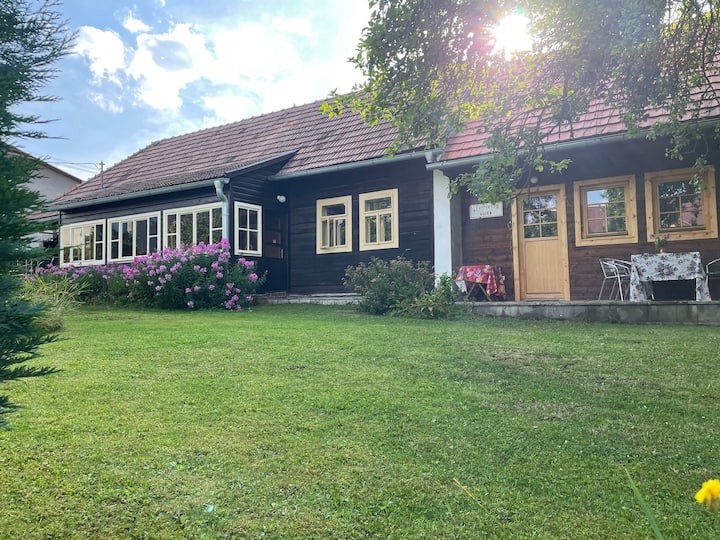 Drevenica Demanka V Demänovej. - Liptovský Mikuláš