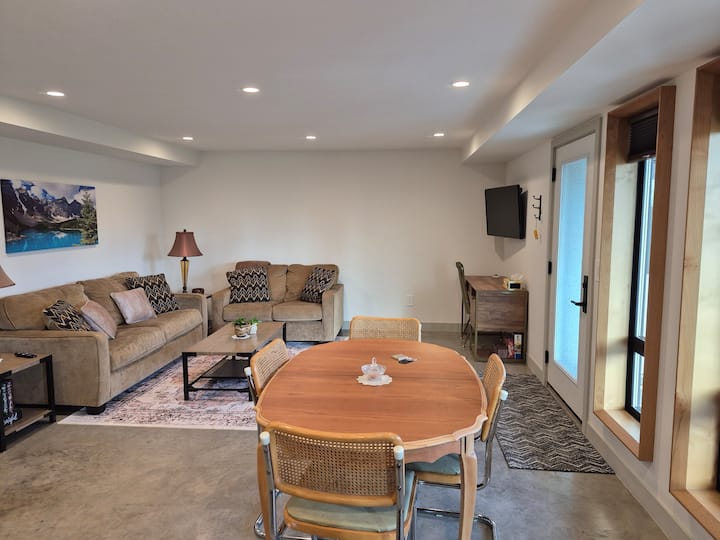 Creekside Suite - Smithers