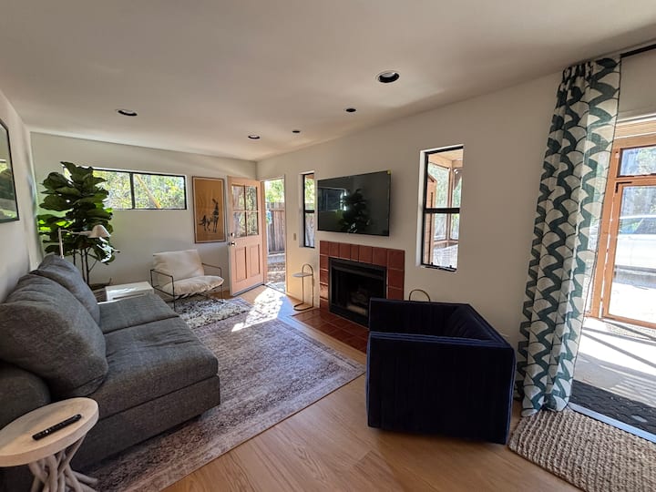 Little Oak At Lake Hodges - Escondido, CA