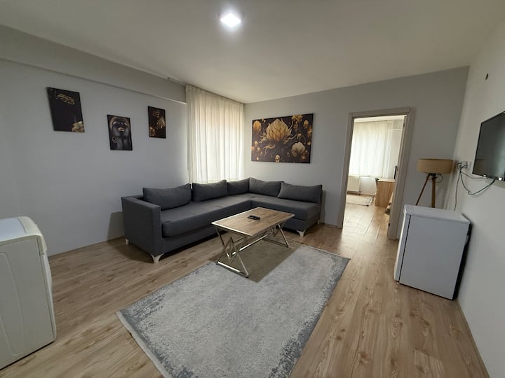 Merkezde Ferah 1+1 | Lüx Daire | Netflix & Youtube - Konya