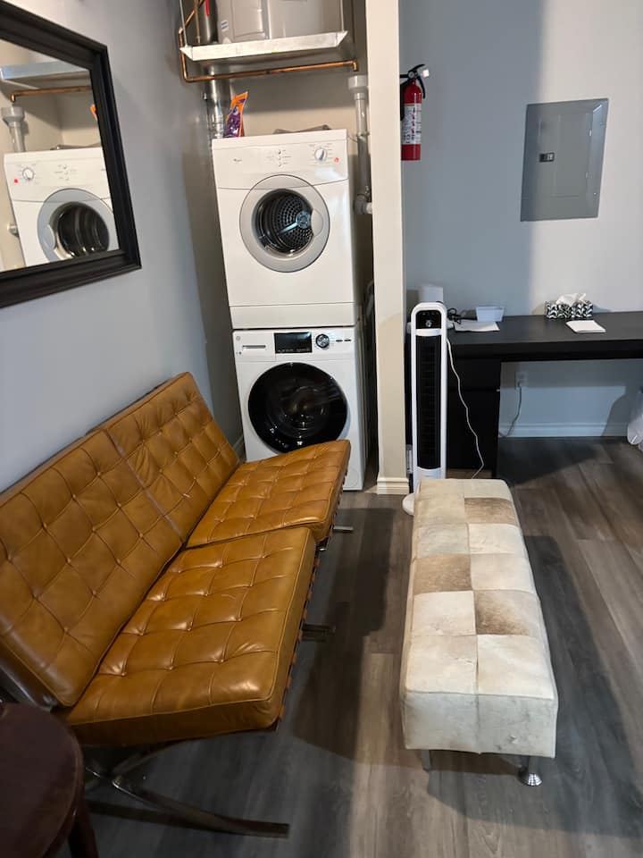 Modern Downtown Loft - Edmonton