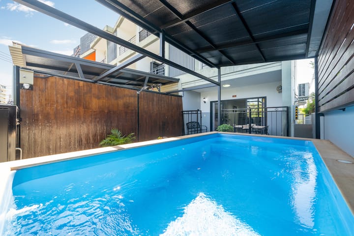 Rawai Pool House-3 Bedrooms– Partially Sea View - Phuket