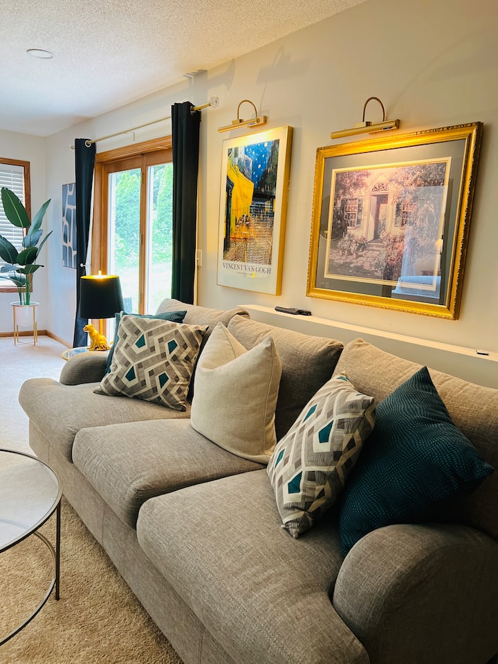Apple Valley Comfort Suite - Apple Valley, MN