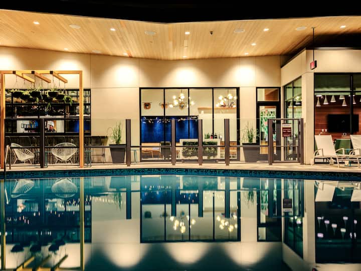 King Room | Poolside Escape | Boutique Hotel - Tucson, AZ