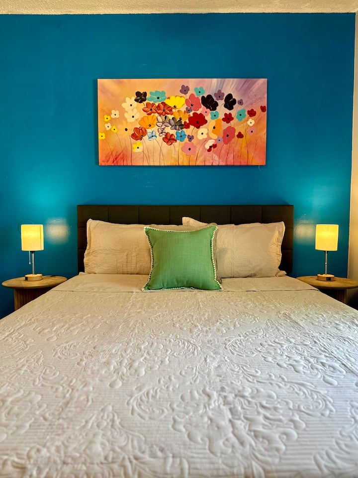 Casa Azul • Near Burlington, Ross And Walmart! - Eagle Pass, TX