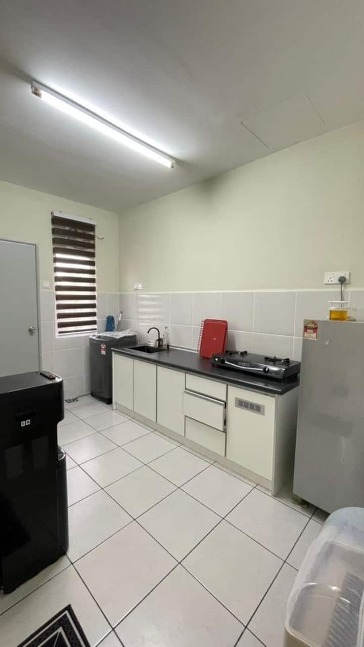Maryam Homestay Proton City - Tanjong Malim