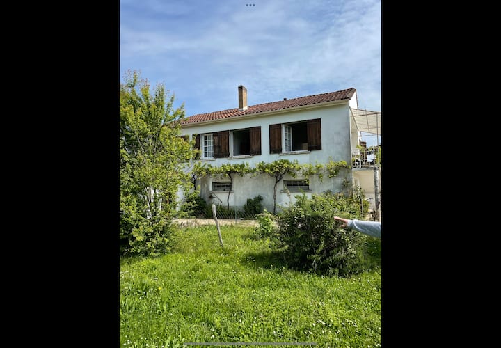 Lovely House Near River - Le Bugue
