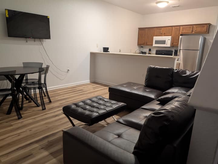 Home (3b/3b): Townhouse, 6 Mins To Fsu (601) 2 - Tallahassee, FL