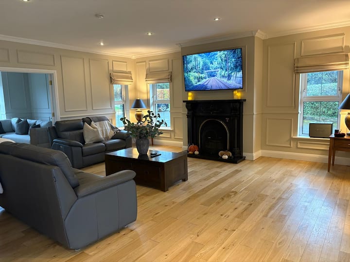 Spacious 4br In Cashel/cahir - Clonmel