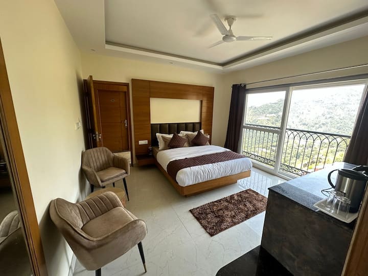 The Alkonost (6) - Mussoorie