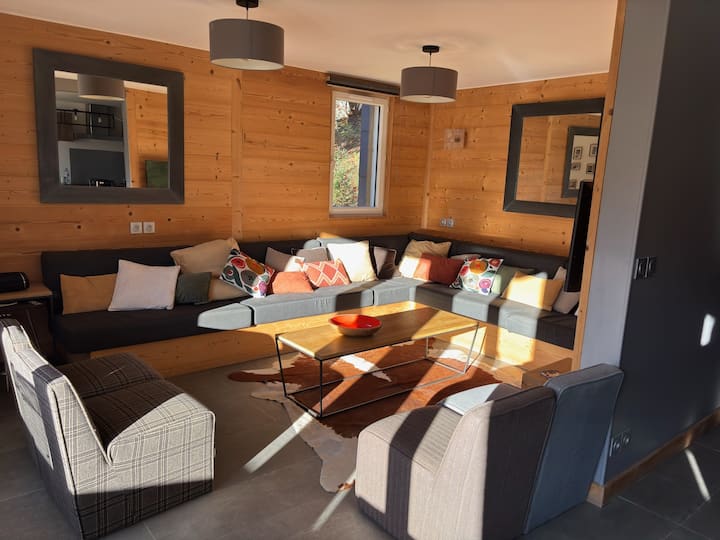 Spacieux 4* 130 M²
14 Personnes-
Skis Aux Pieds - Les Deux Alpes