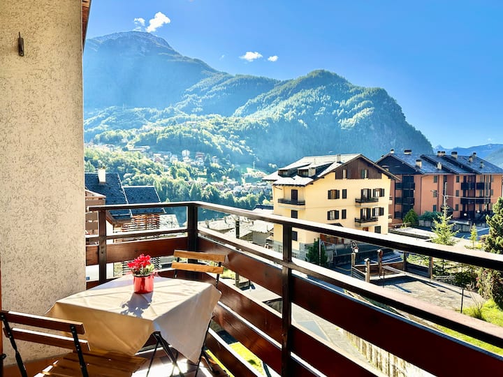 In Valle[a Pochi Passi Da Tutto] - Chiesa in Valmalenco