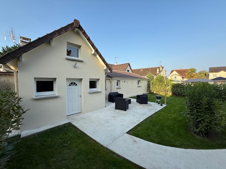 Petite Maison Avec Jardin - Sarcelles