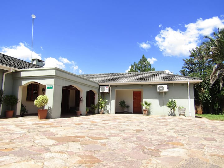 Haithoms Broadhurst - ハボローネ