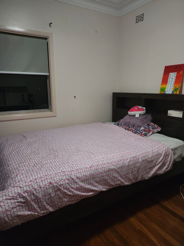 Quiet And Peaceful Shared Place - Sydney