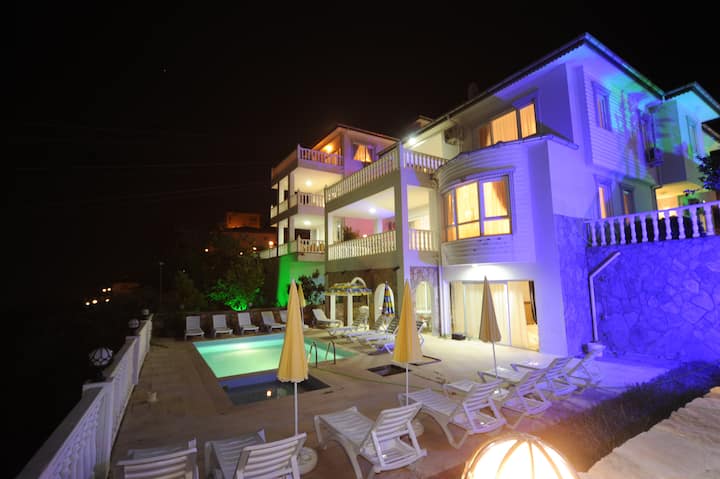 Ultra Lüks 5+2 Müstakil Villa 2 - Alanya