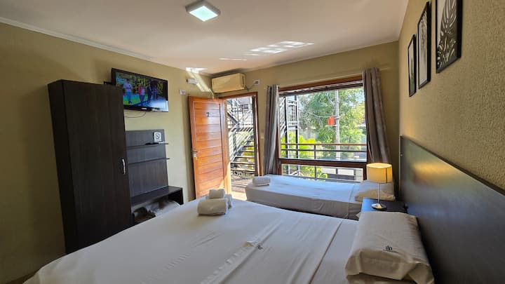 Triple, Centrico, Piscina, Desayuno Incluido - Puerto Iguazú
