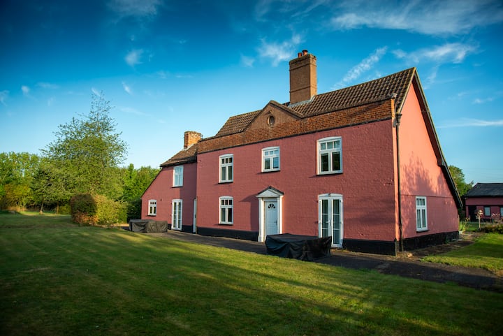 The Farm House - Stowmarket