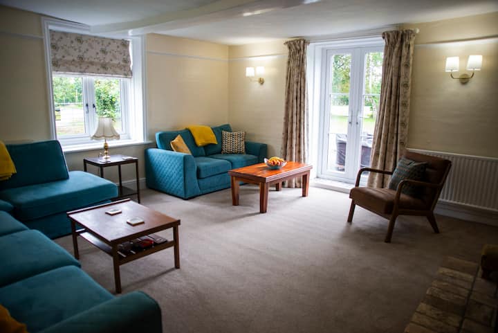 The Farm House - Stowmarket