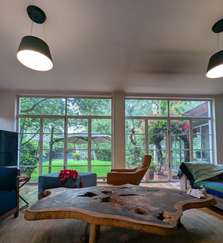 Oasis In Coyoacán | Garden, Hot Pool & Pizza Oven - Mexico State