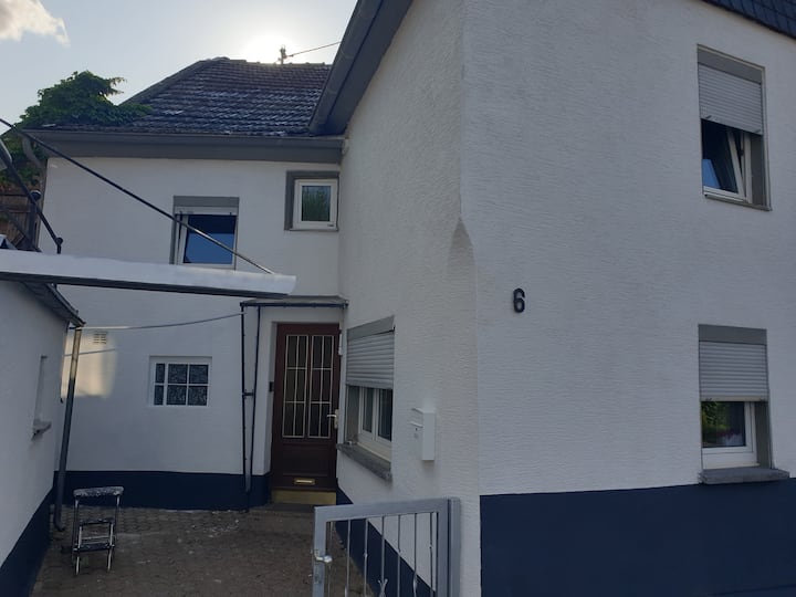 Gästehaus Tina - Leiwen