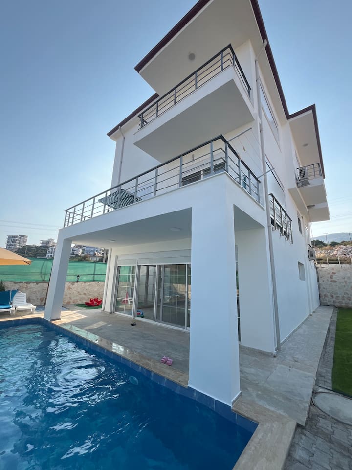Demrede Lüks Tatil Villası - Demre