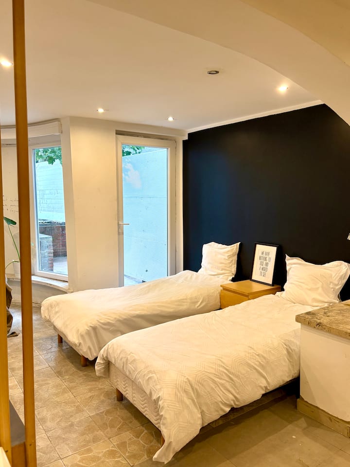 Studio Urbain Cosy Avec Jardin - Charleroi