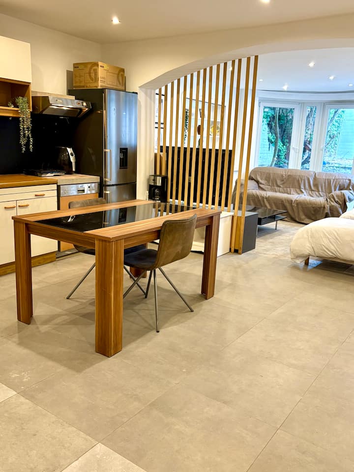 Studio Urbain Cosy Avec Jardin - Charleroi