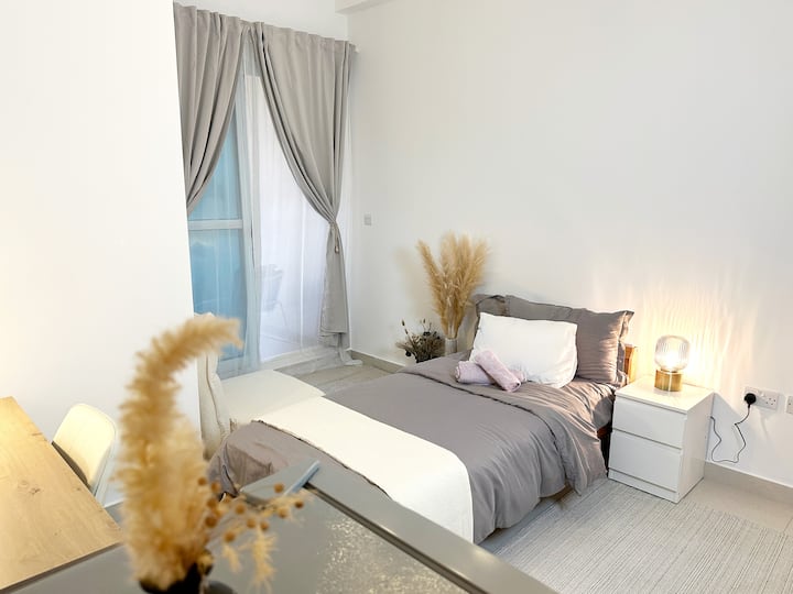 Cozy Designer City Centre Apt - 1 Lady Only - Dubaï