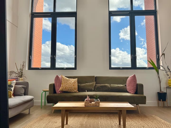 3 Br Penthouse With Roof Garden - Chorlton-cum-Hardy - Manchester