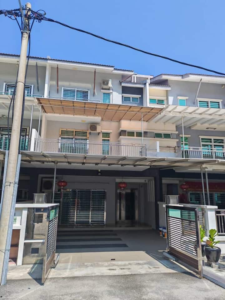 Sekinchan 5房单位 16人 - Sekinchan