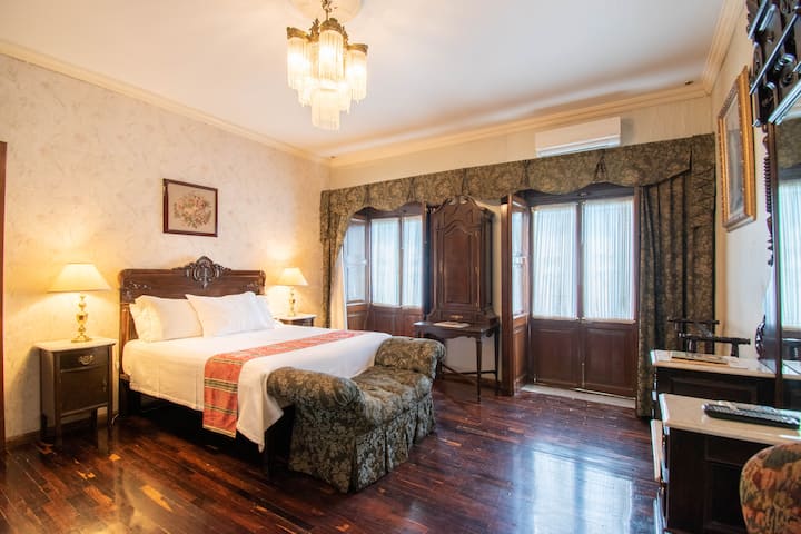 Grandma's Suite. Balcony, View And Historic Warmth - Guanajuato