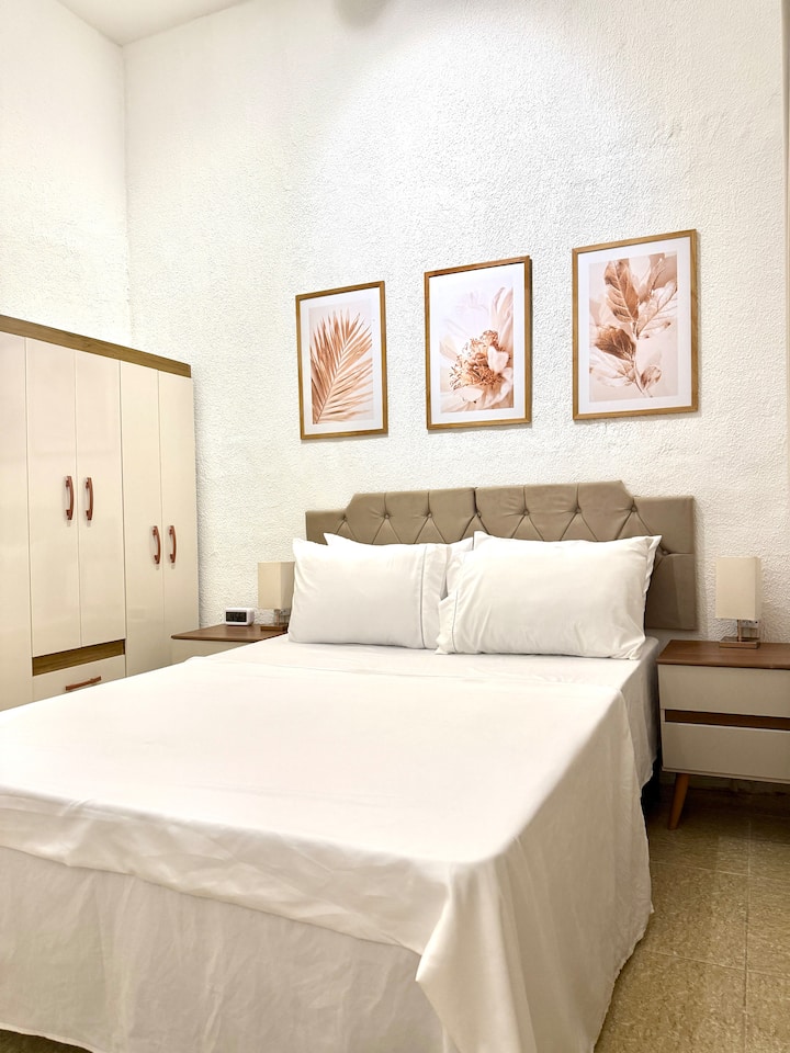 Silencioso -7 C/ Ar, Metrô Glória E Perto Da Lapa - Rio de Janeiro